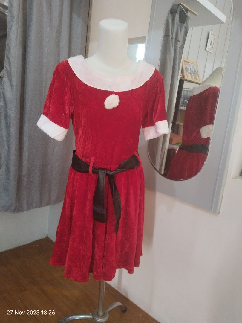 Baju santa kostum natal, Fesyen Wanita, Pakaian Wanita, Gaun & Rok di ...