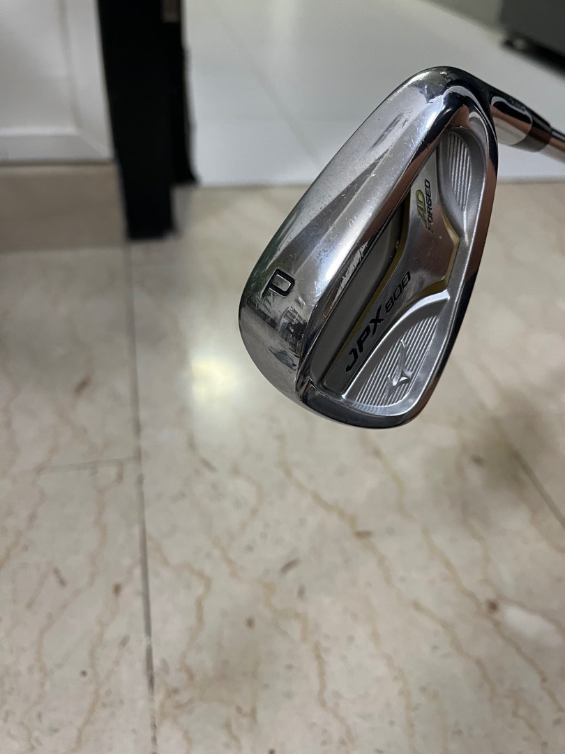 Beginner: Mizuno JPX 800, Pitching Iron, made in Japan, Sports Equipment, Sports & Games, Golf ...