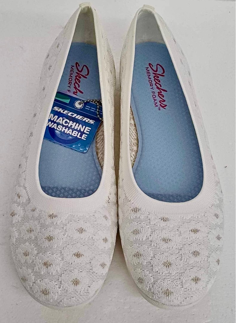 Brandnew White Skechers Shoes Women S Fashion Footwear Flats
