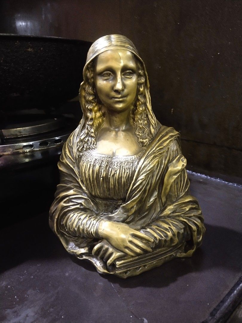 Brass Mona Lisa head bust statue display, Hobbies & Toys, Memorabilia ...