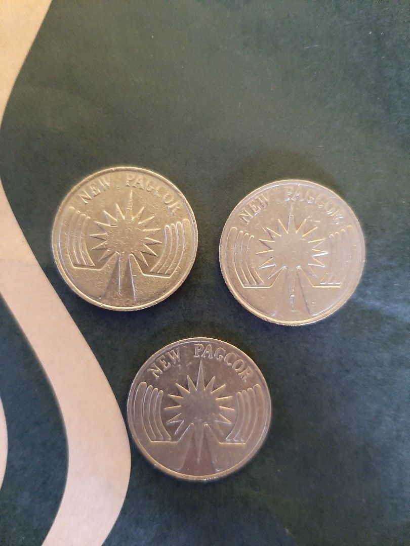 Casino Filipino Tokens 2000, Hobbies & Toys, Memorabilia & Collectibles ...