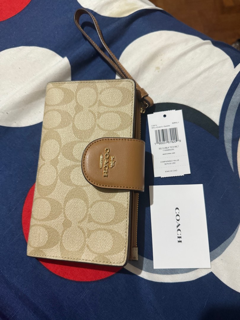 Coach phone wallet, Women's Fashion, Bags & Wallets, Wallets & Card ...