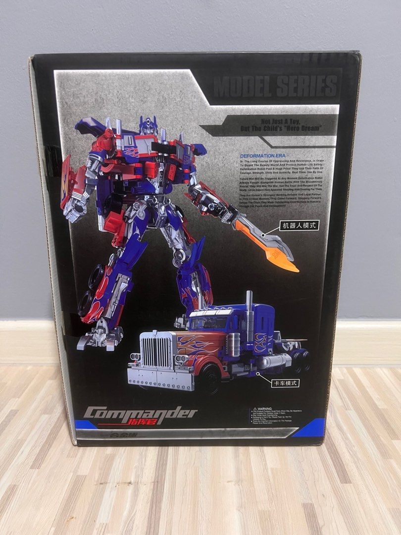 Commander ( Transformer type ), Hobbies & Toys, Toys & Games on Carousell