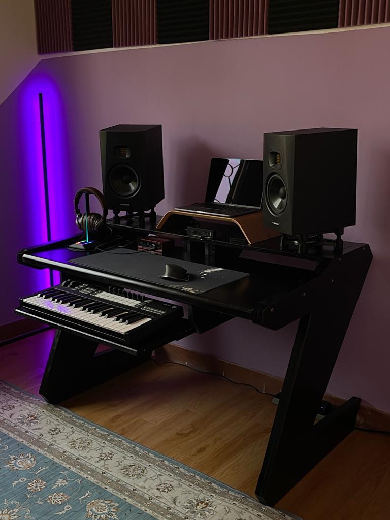 custom studio desk, Photography, Photography Accessories, Lighting ...