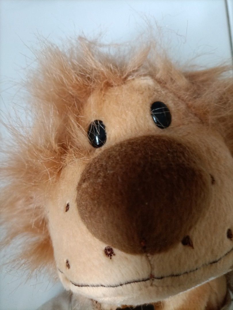 Cute Ritz Carlton Millennial Singapore lion collectible, Hobbies & Toys ...