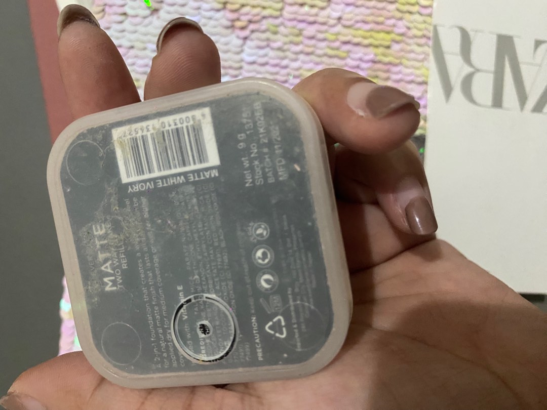 EB Ever Bilena Matte Two Way Cake Refill in Matte White Ivory Shade ...