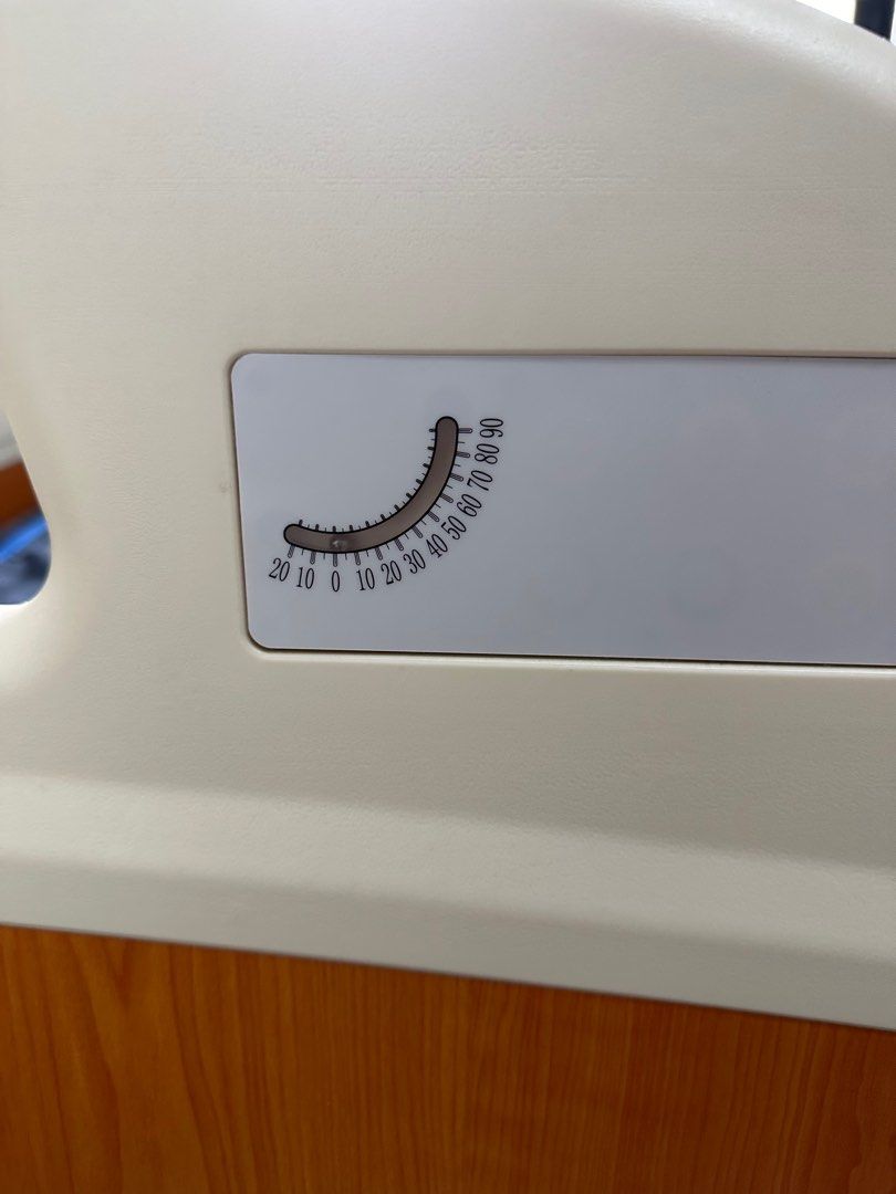 Electric Hospital Bed , remote control with Air mattress for pressure ...