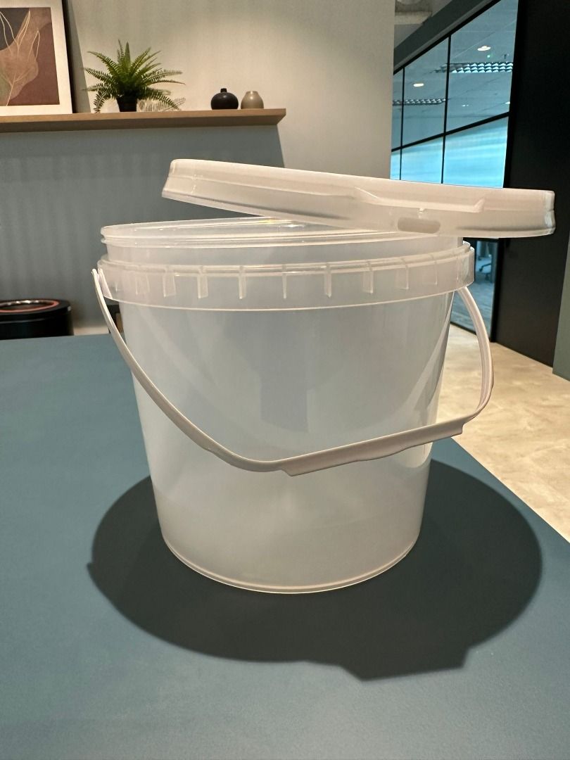 Food-safe buckets, 3L and 4L, Furniture & Home Living, Kitchenware ...