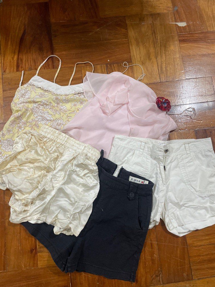 FREE BUNDLE (assorted), Women's Fashion, Bottoms, Shorts on Carousell