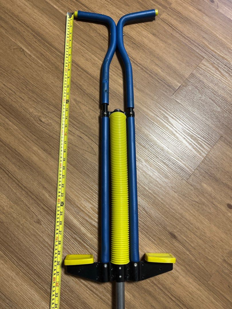 Frog hop exercise stick, Sports Equipment, Exercise & Fitness, Cardio ...