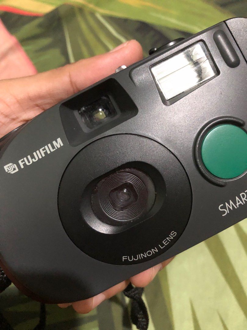 Fuji film smart shot film camera, Photography, Cameras on Carousell