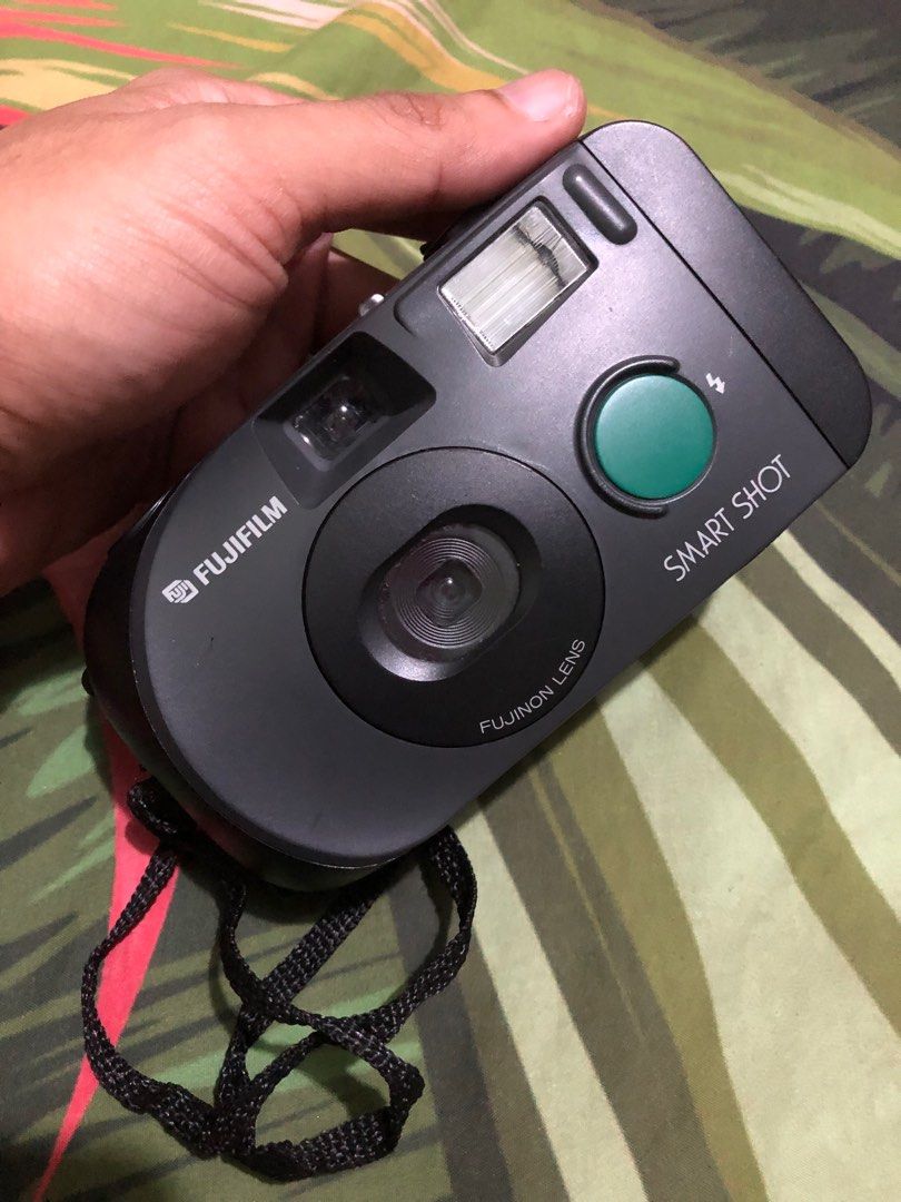 Fuji film smart shot film camera, Photography, Cameras on Carousell