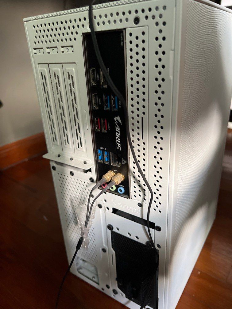 Meshlicious Gaming Deskstop PC, Computers & Tech, Desktops on Carousell