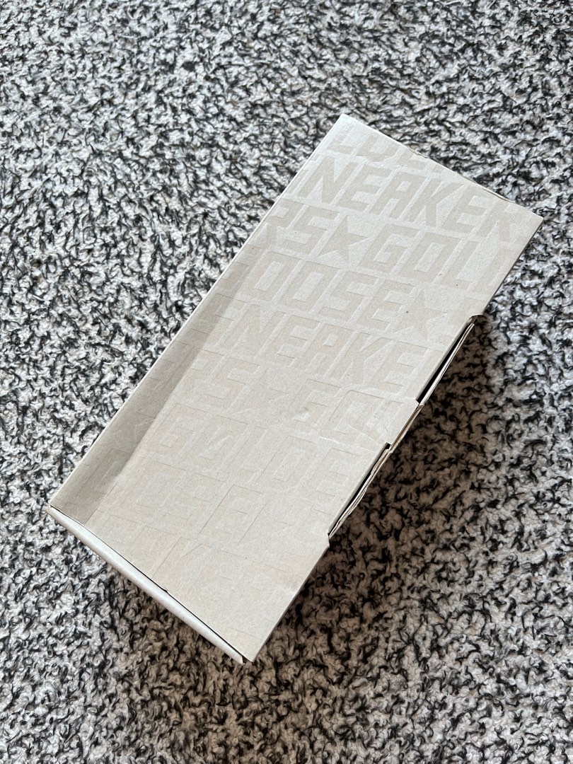 Golden goose shoe box, 名牌, 鞋及波鞋 - Carousell