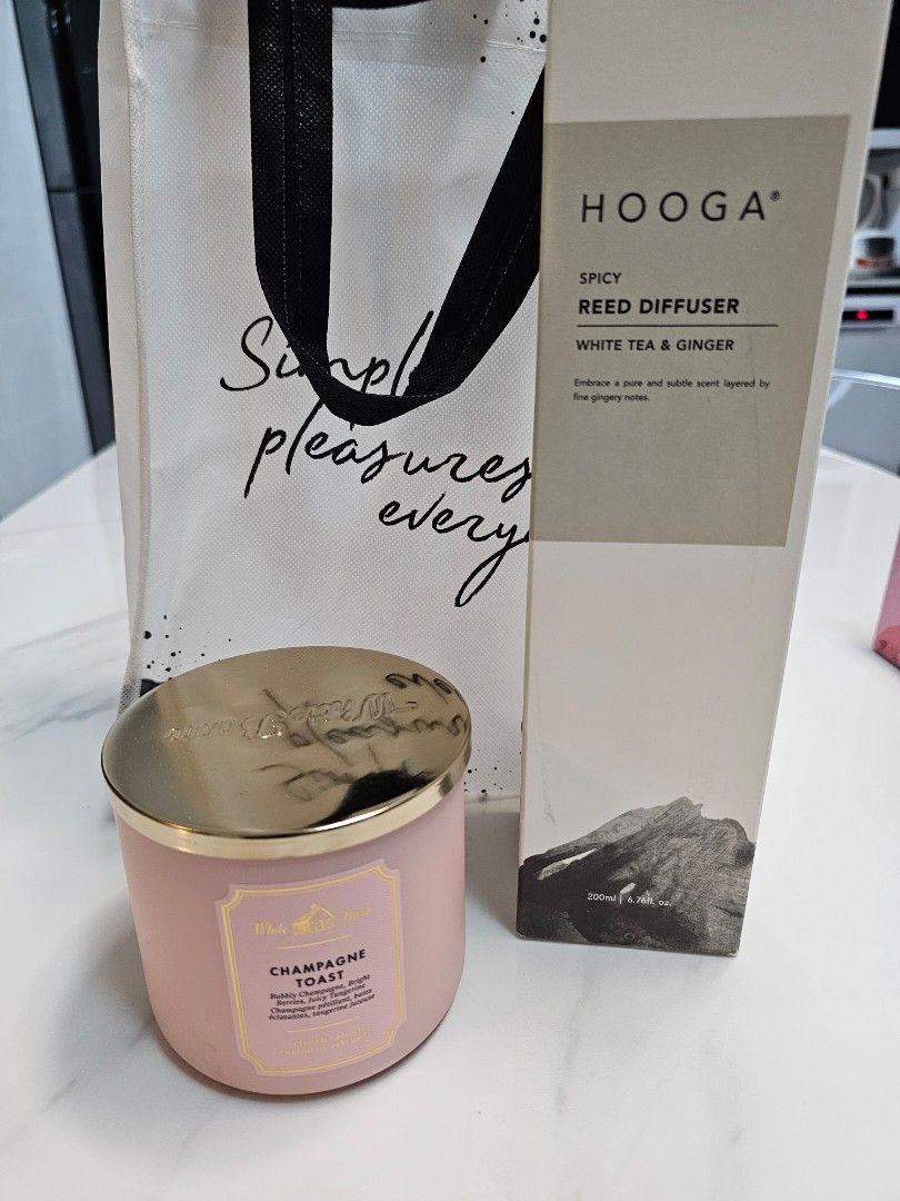 Hooga Reed Diffuser & candle, Furniture & Home Living, Home Fragrance ...