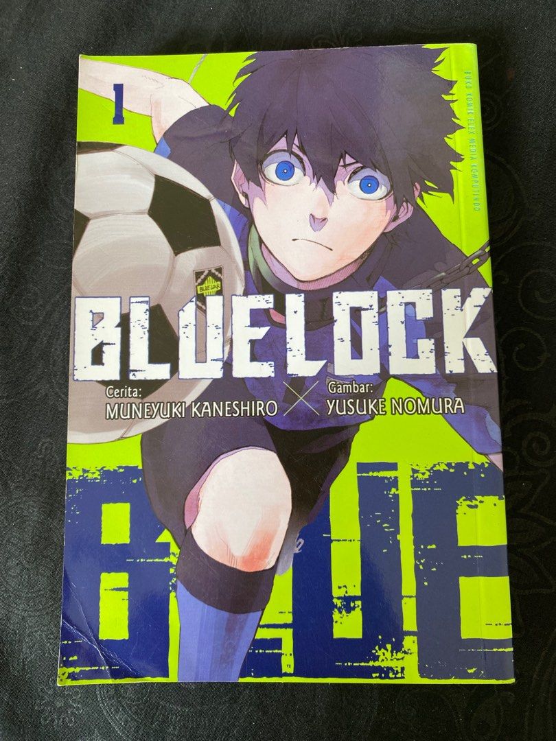Komik bluelock, jujutsu kaisen, spy x family, Buku & Alat Tulis, Komik ...