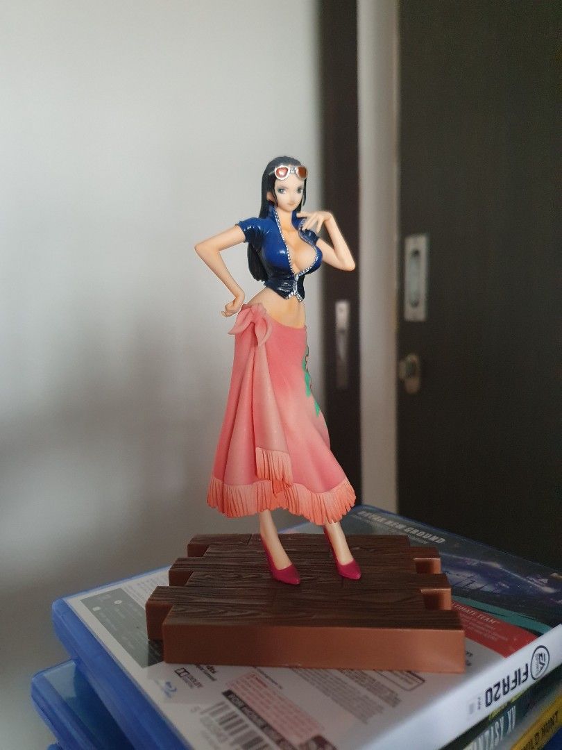 One Piece Romance Dawn Kuji Prize D - Nico Robin, Hobbies & Toys, Toys ...