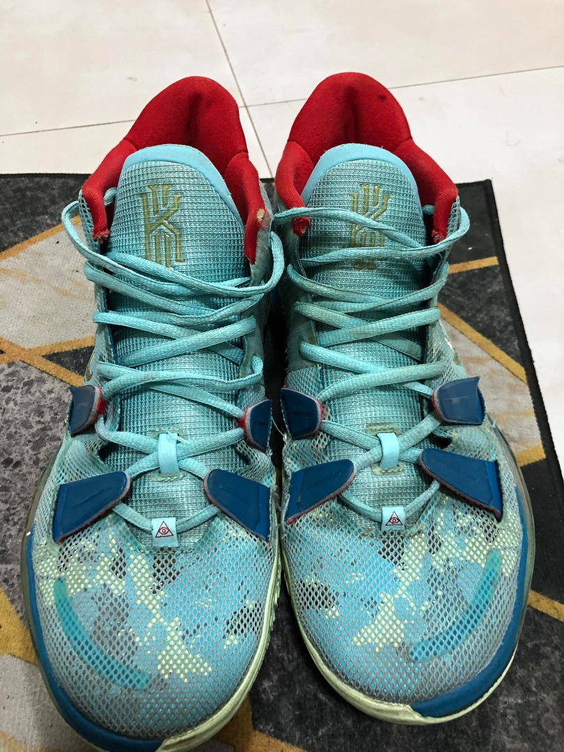 KYRIE, Men's Fashion, Footwear, Sneakers on Carousell