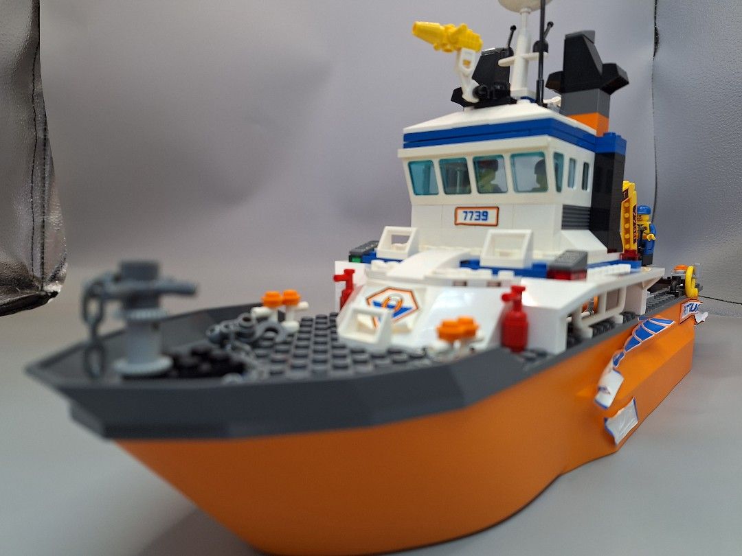 Lego city 7739 coast guard, 興趣及遊戲, 玩具 & 遊戲類 - Carousell