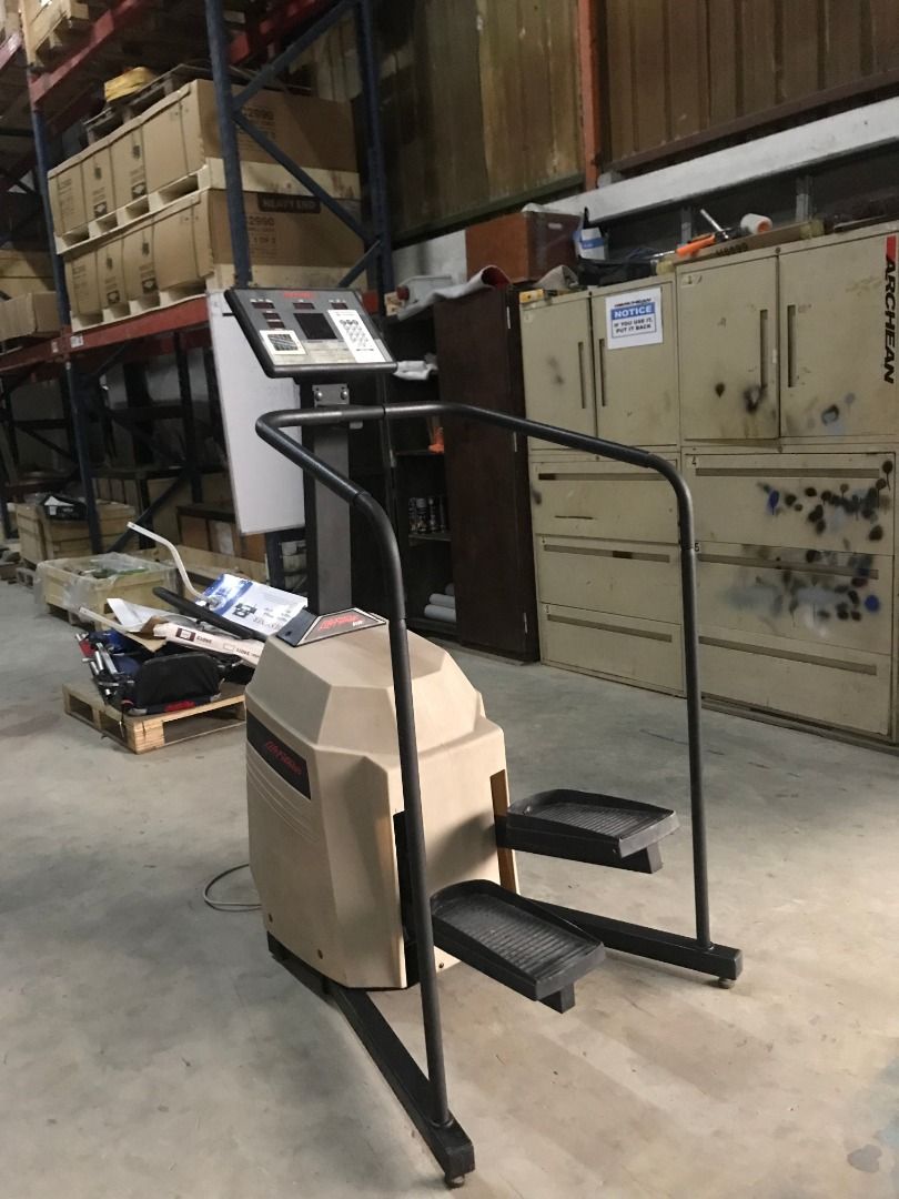 LIFE FITNESS STEPPER MACHINE, Sports Equipment, Other Sports Equipment ...