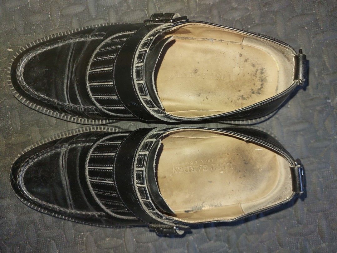 Lost Garden Loafers, Women's Fashion, Footwear, Loafers on Carousell