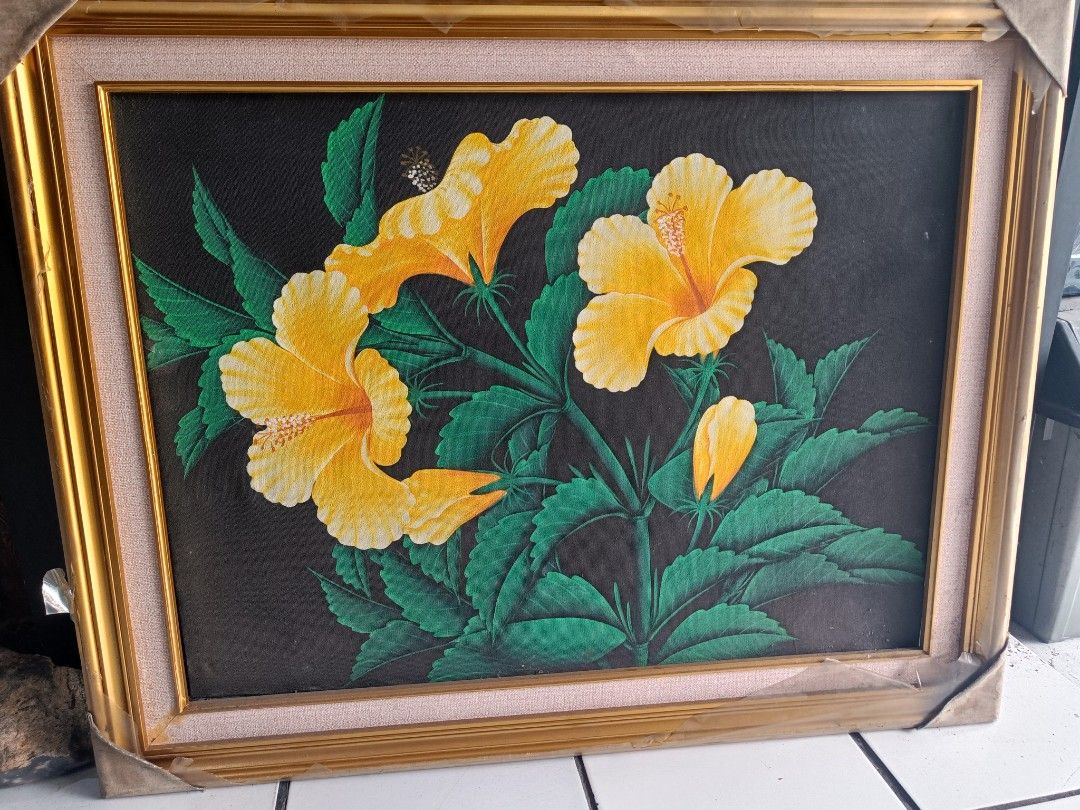 Lukisan bunga kuning, Antik, Pajangan di Carousell