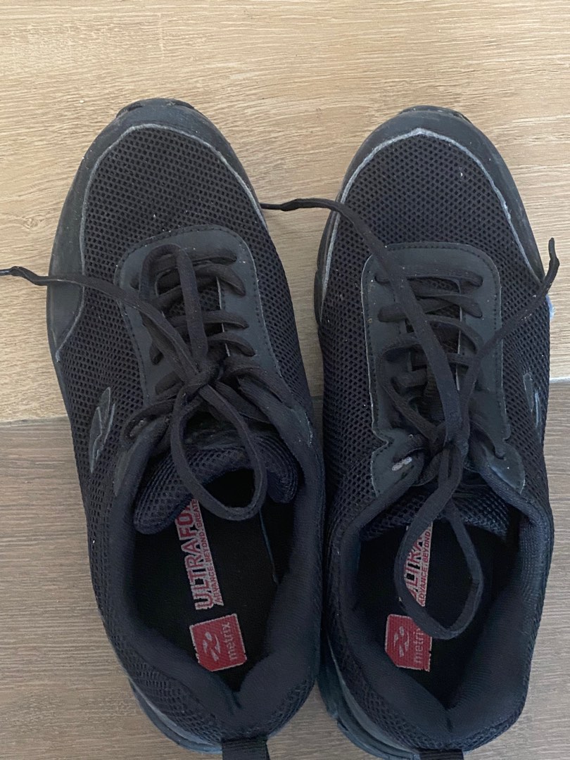 Metrix sport shoes, Men's Fashion, Footwear, Sneakers on Carousell