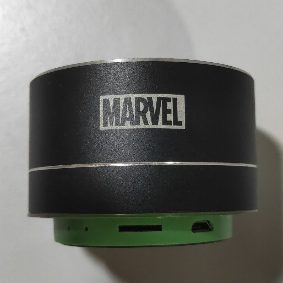 Miniso Marvel Hulk Bluetooth speaker, Audio, Soundbars, Speakers & Amplifiers on Carousell