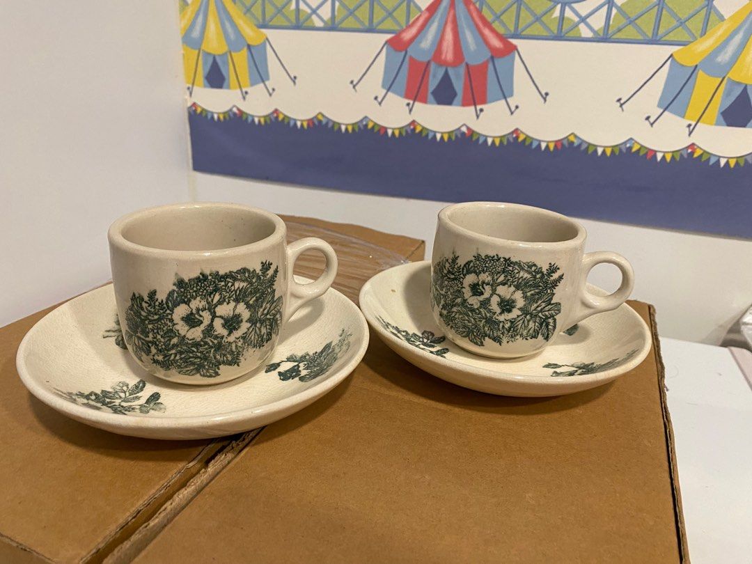 Nanyang Coffee cups & saucers, Furniture & Home Living, Kitchenware ...