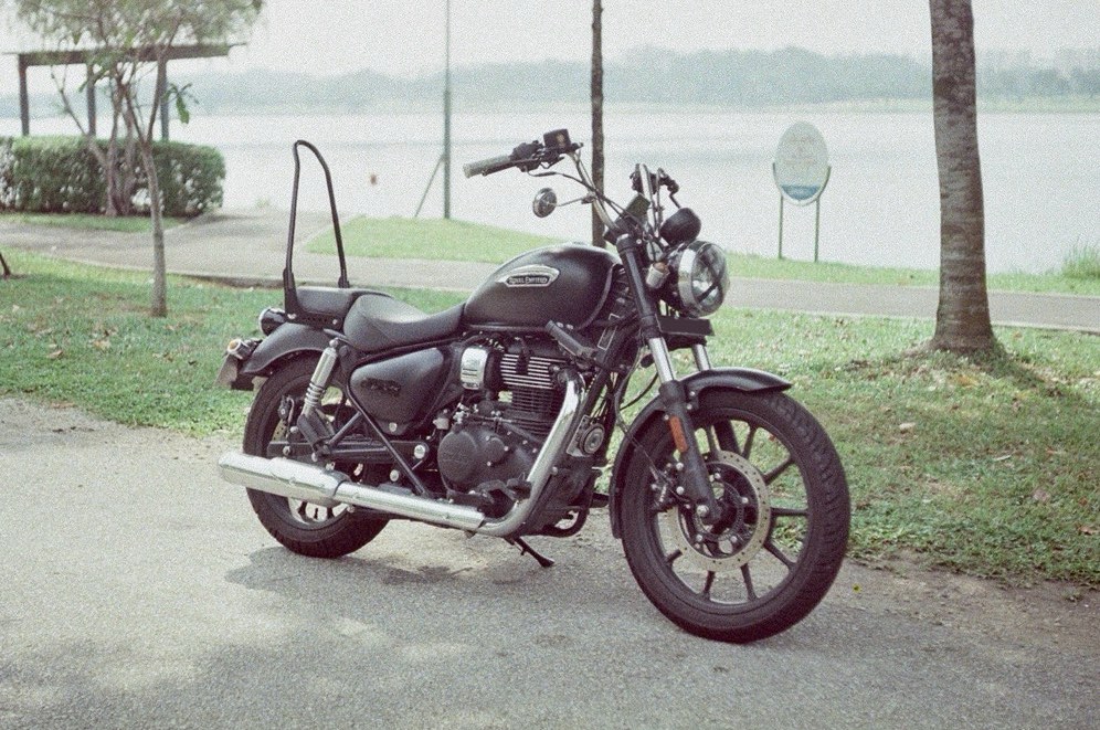 Custom Royal Enfield Meteor 350 Cruiser Chopper Bike Mod Mini Ape