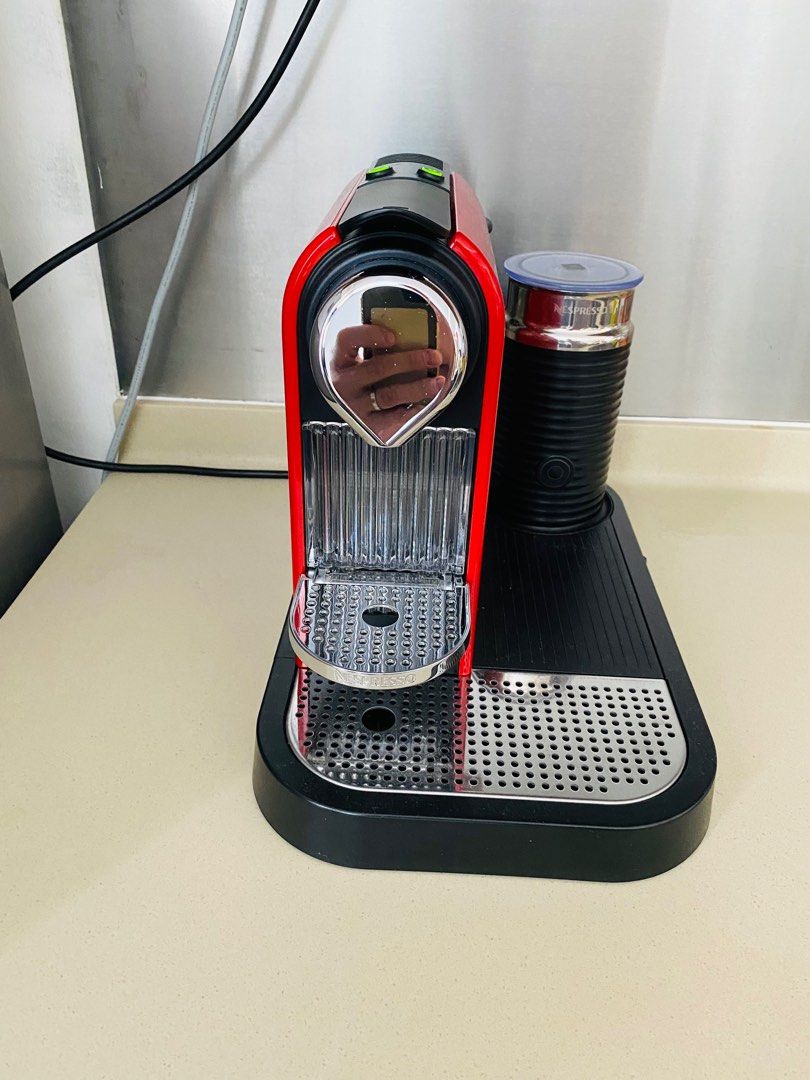 Nespresso Coffee Machine Citiz with Aerochino, TV & Home Appliances ...