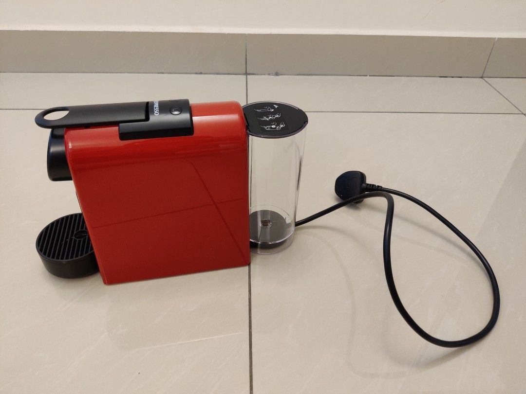 Nespresso Essenza Mini, TV & Home Appliances, Kitchen Appliances ...