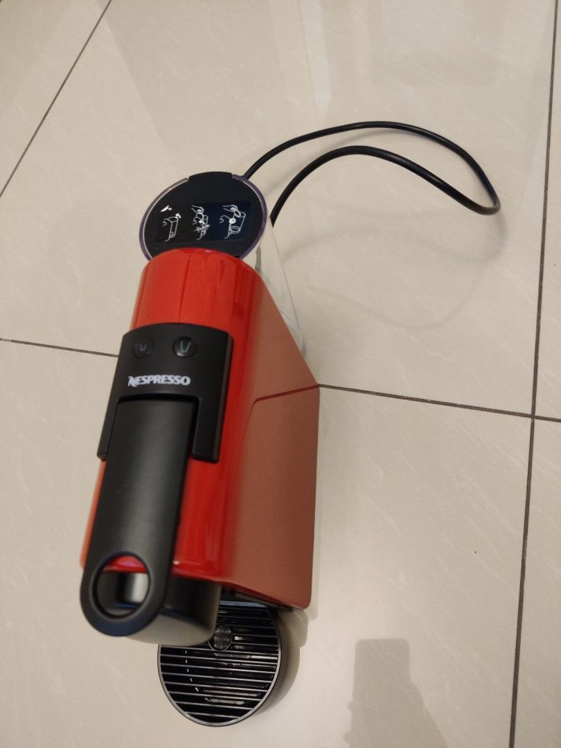 Nespresso Essenza Mini, TV & Home Appliances, Kitchen Appliances ...