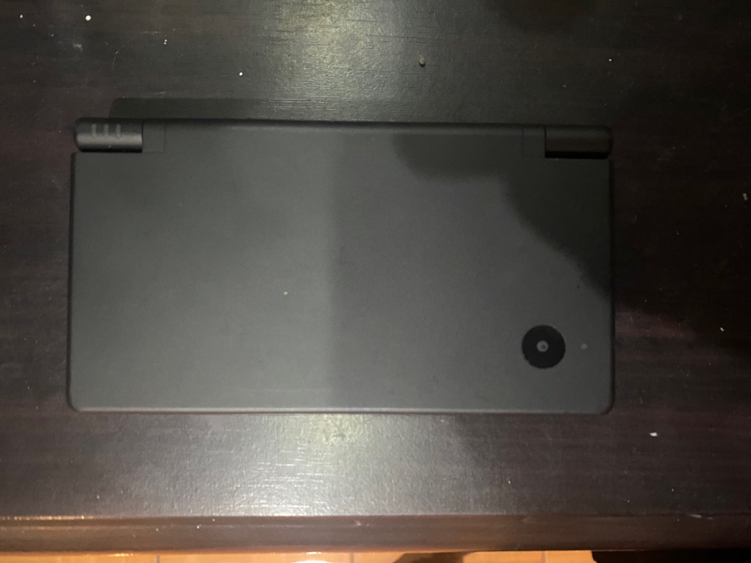 Nintendo Dsi with many games +, Video Gaming, Video Game Consoles ...