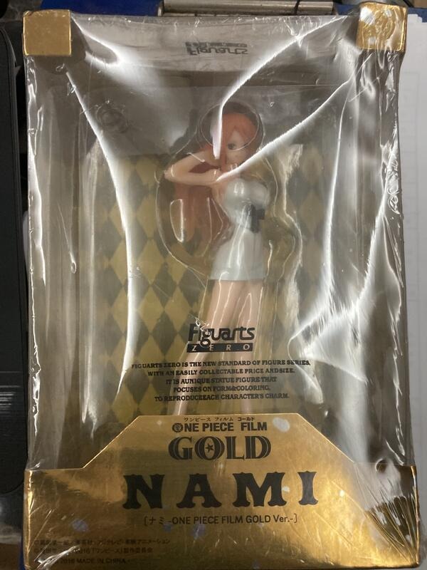 One piece Film gold NAMI, 書籍、休閒與玩具, 收藏、紀念品, 其他古董在旋轉拍賣