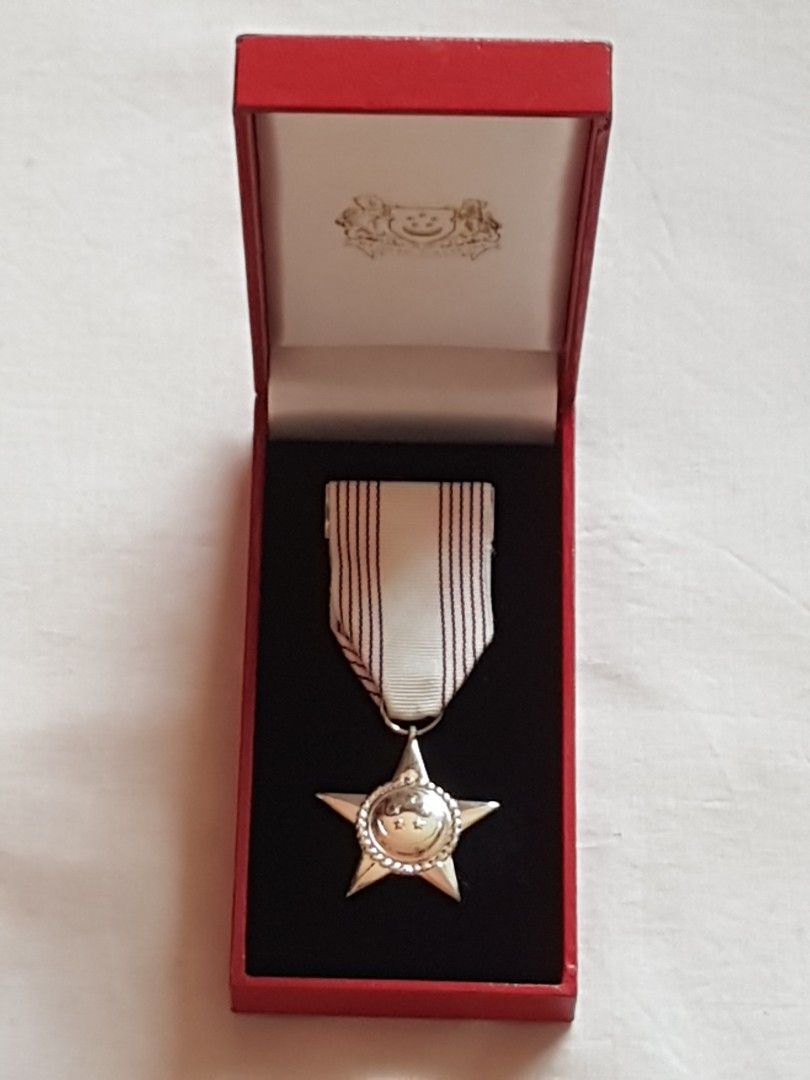 Pingat Bakti Setia (The Long Service Award) Star Medal With Original ...