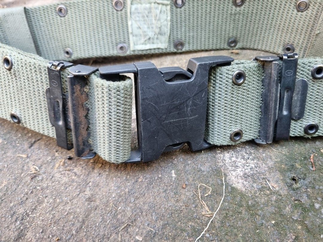 Pistol belt, Sports Equipment, Sports & Games, Combat Sports on Carousell