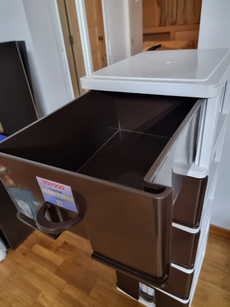Plastic Drawer Set, Furniture & Home Living, Furniture, Shelves ...