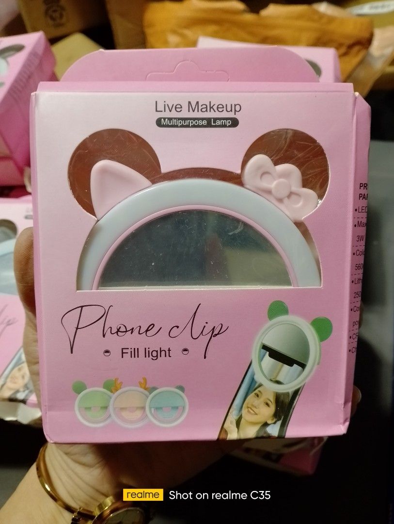 SALE!Celfone Selfie lights.. , Women's Fashion, Watches & Accessories ...