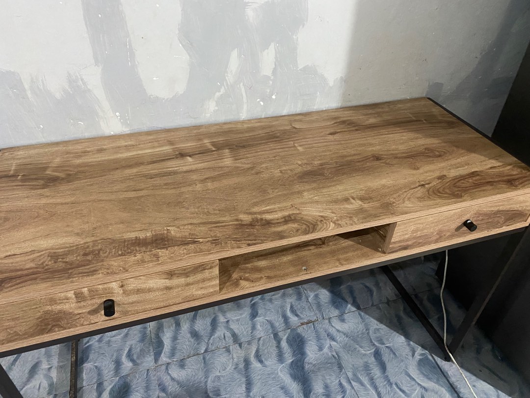 Sanyang Computer Table, Furniture & Home Living, Furniture, Tables ...