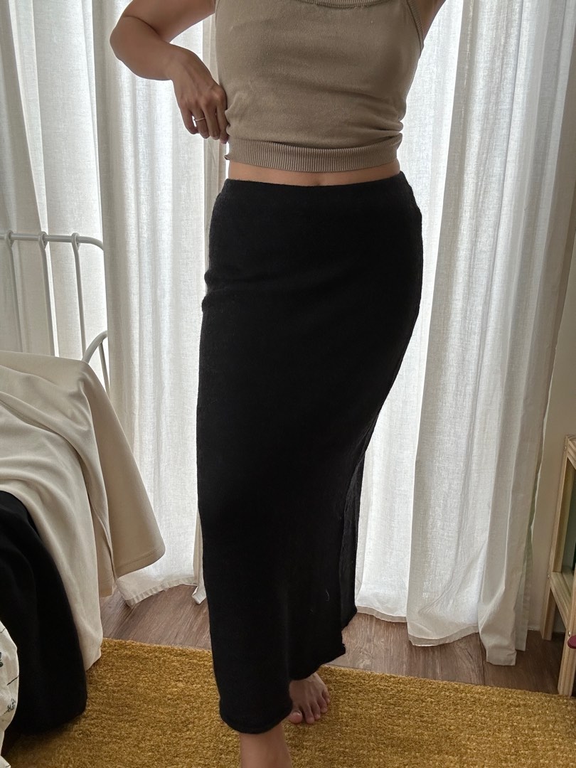 Saou Studio Skirt, Women's Fashion, Bottoms, Skirts on Carousell
