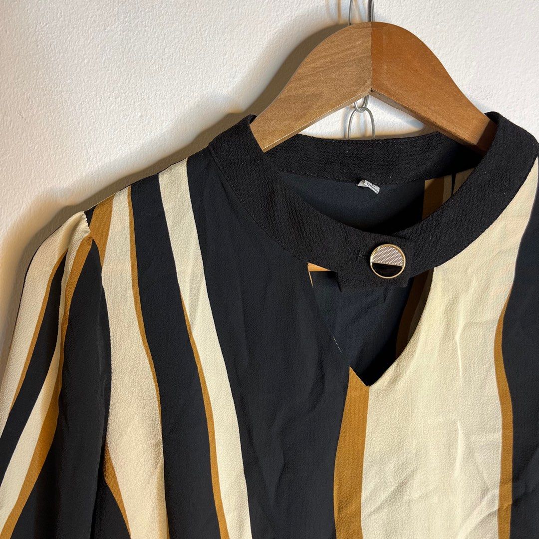 Semi Formal Blouse Womens Fashion Tops Blouses On Carousell