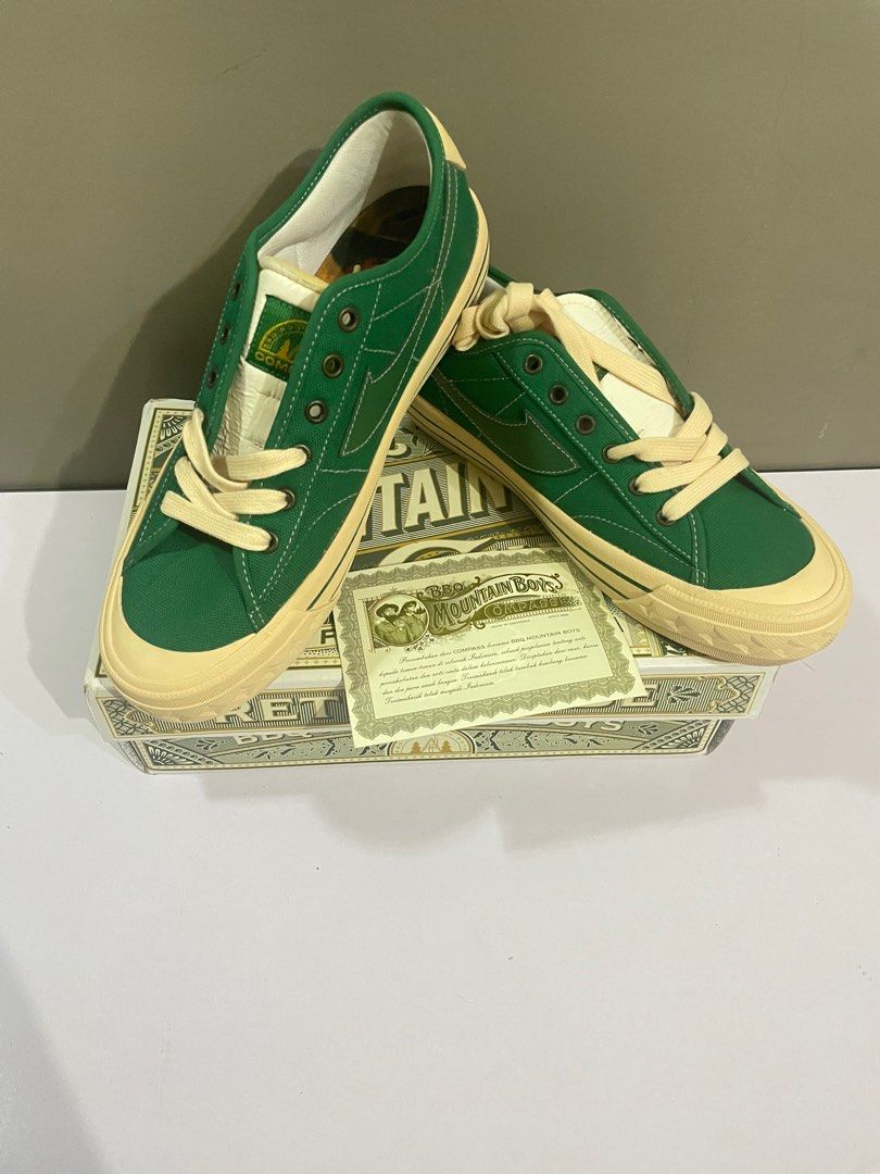 Sepatu compass x bbq mountain boys, Men's Fashion, Footwear, Sneakers ...