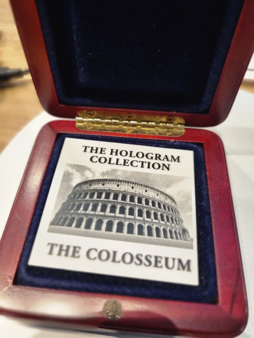 Silver coin hologram the colosseum, Hobbies & Toys, Memorabilia ...