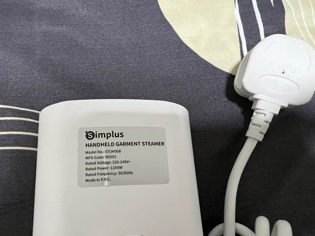 Simplus Garment Steamer Handheld Foldable 120ML Water Tank, TV & Home ...