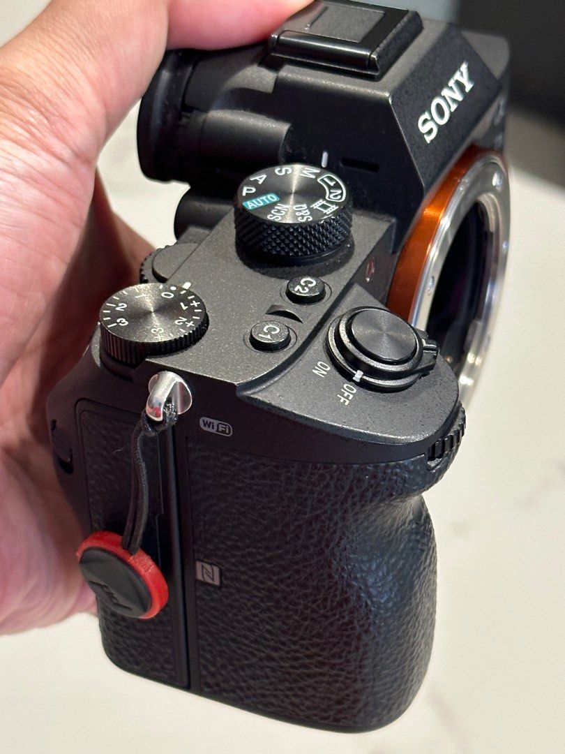 Sony Alpha A7iii / A7III (Body Only), Photography, Cameras on Carousell