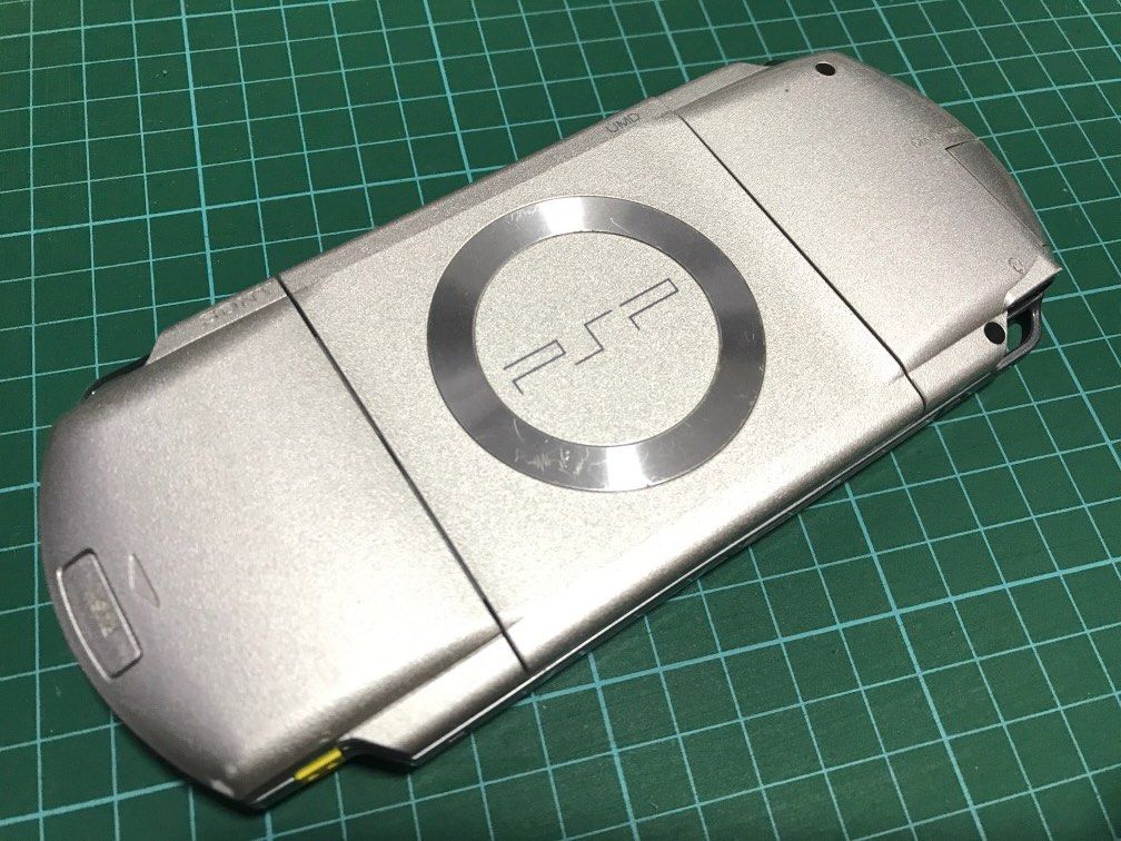 Sony Psp 1000 Silver, Video Gaming, Video Game Consoles, PlayStation on ...