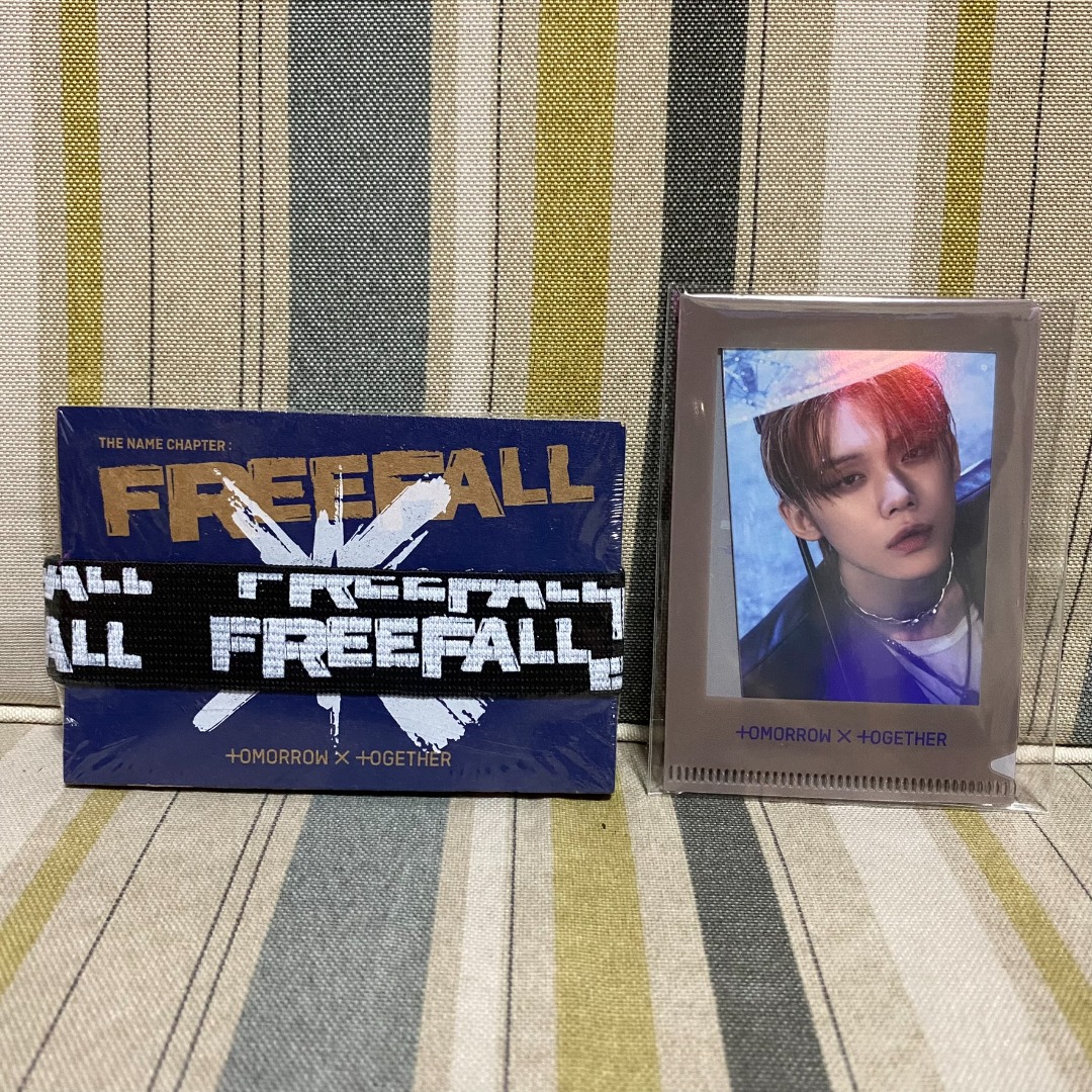 OFFICIAL TXT THE NAME CHAPTER:FREEFALL WEVERSE VERSION B WITH YEONJUN ...