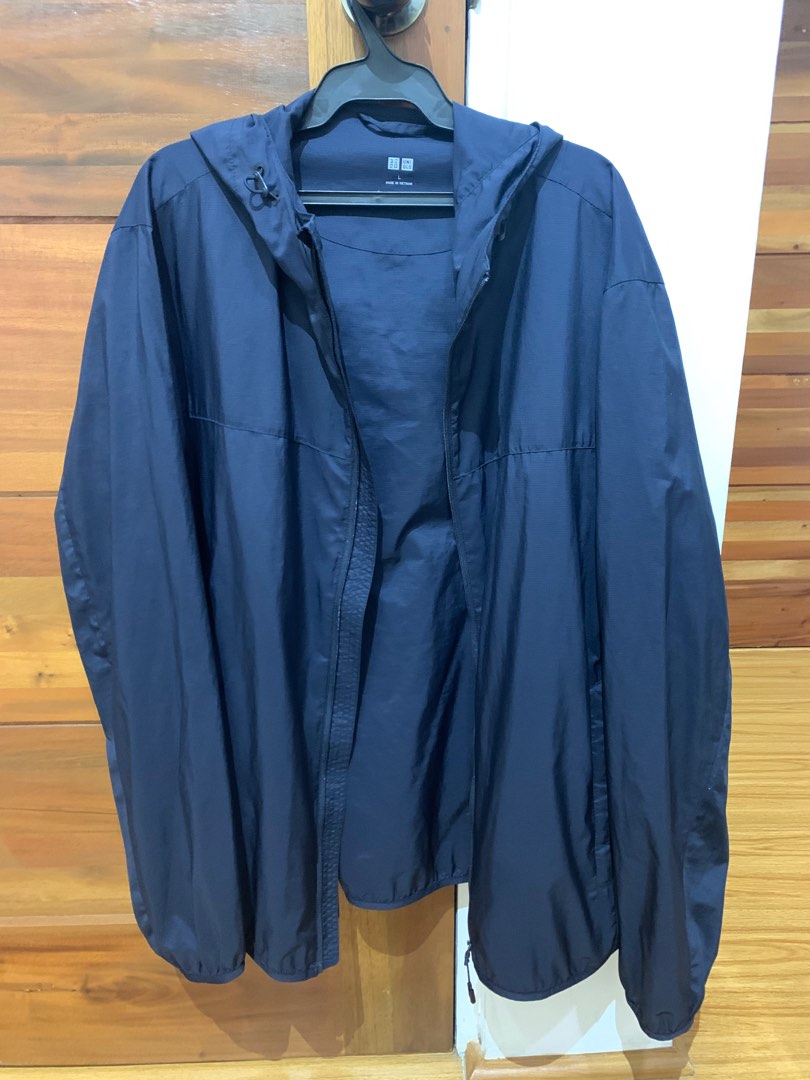 Uniqlo Parka Jacket, Men's Fashion, Coats, Jackets and Outerwear on ...