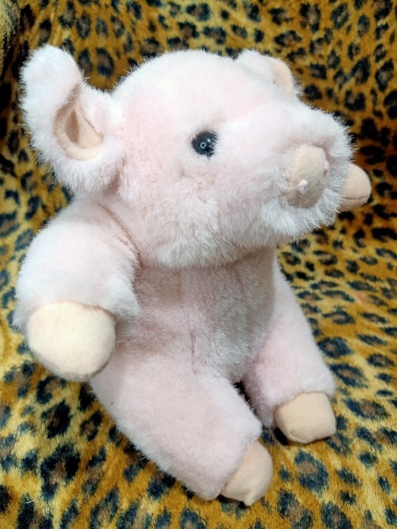 VERY BEAUTIFUL FURRY PIG COMFORT PLUSH TOY, Hobbies & Toys, Toys ...